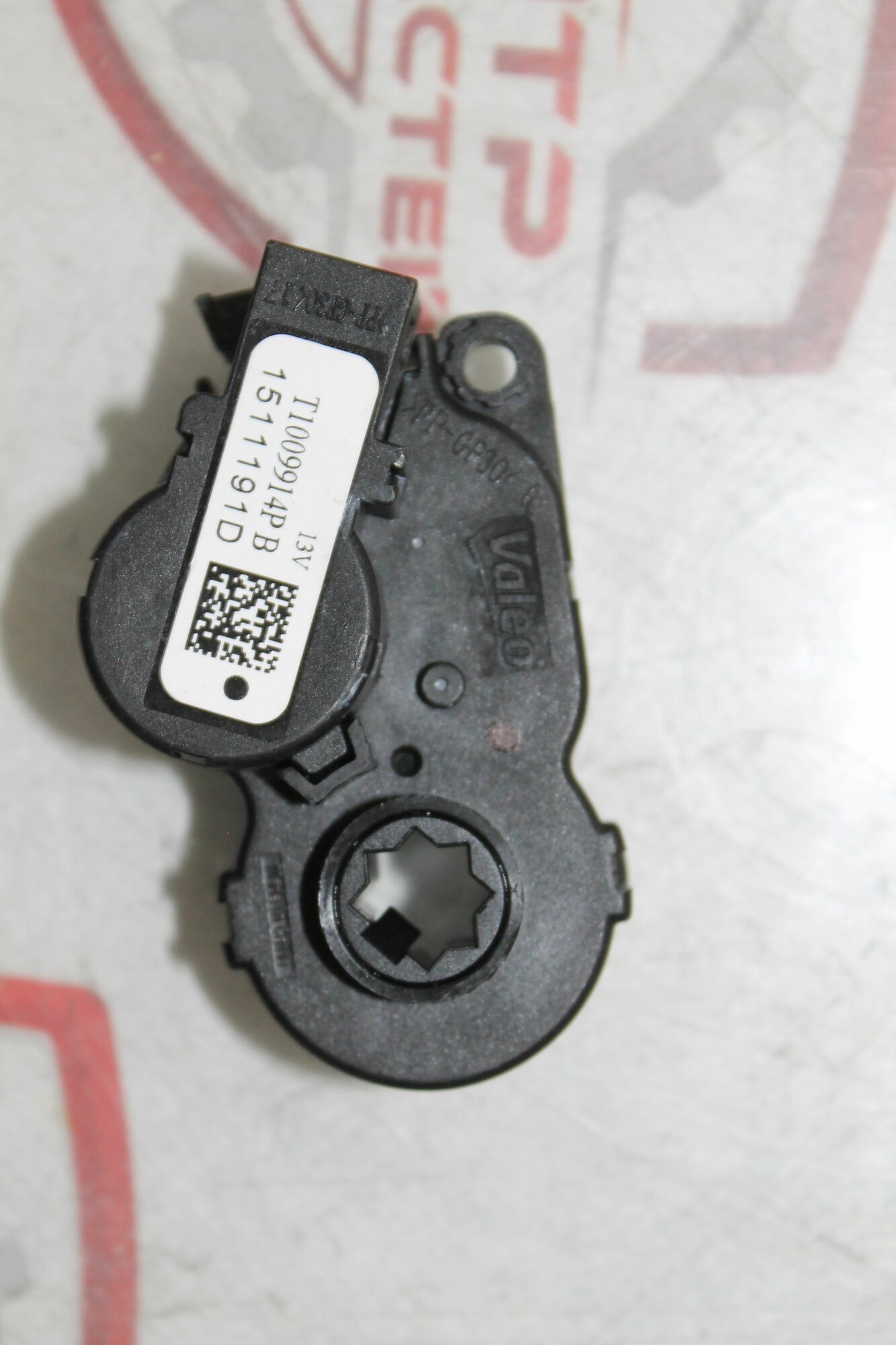 Сервопривод(моторчик) заслонки печки RENAULT 277325401R