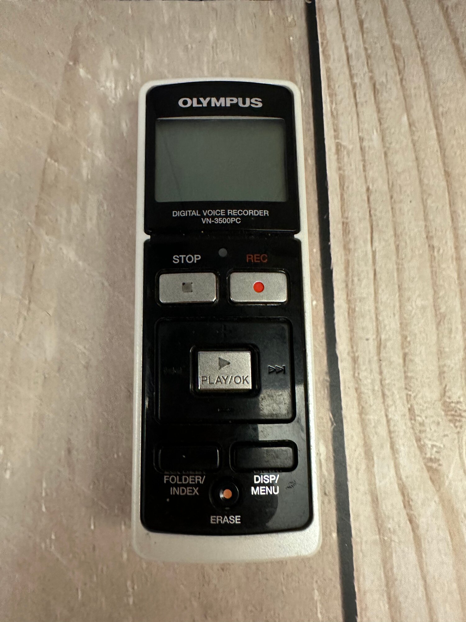 Диктофон Olympus VN-3500PC 128МБ, черный