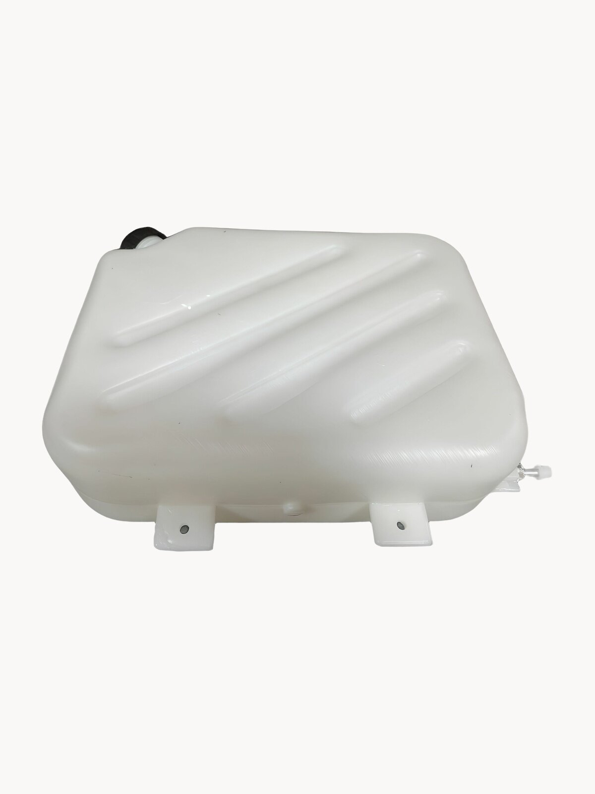 Бак топливный 7л с косой горловиной