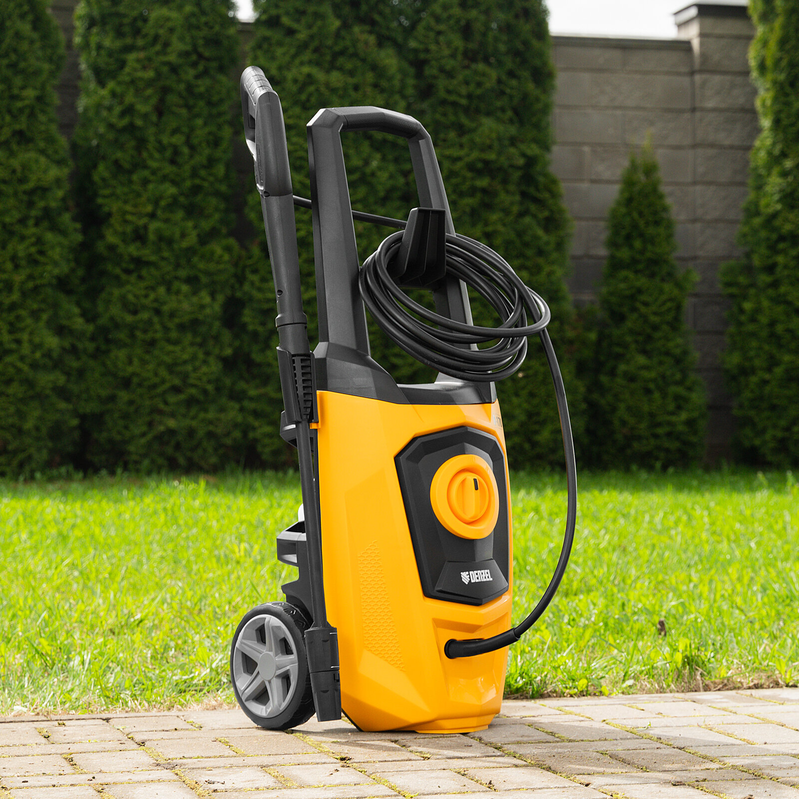 Моечная машина высокого давления R-170D, 2000 Вт, 170 бар, 360 л/ч, с барабаном DENZEL 58229