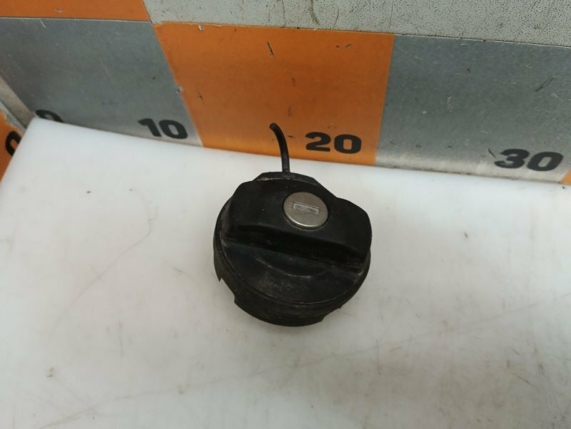 Б/У Пробка бензобака Крышка бензобака Skoda Fabia 2003 6Y5 366417 VAG арт. 1J0201553P