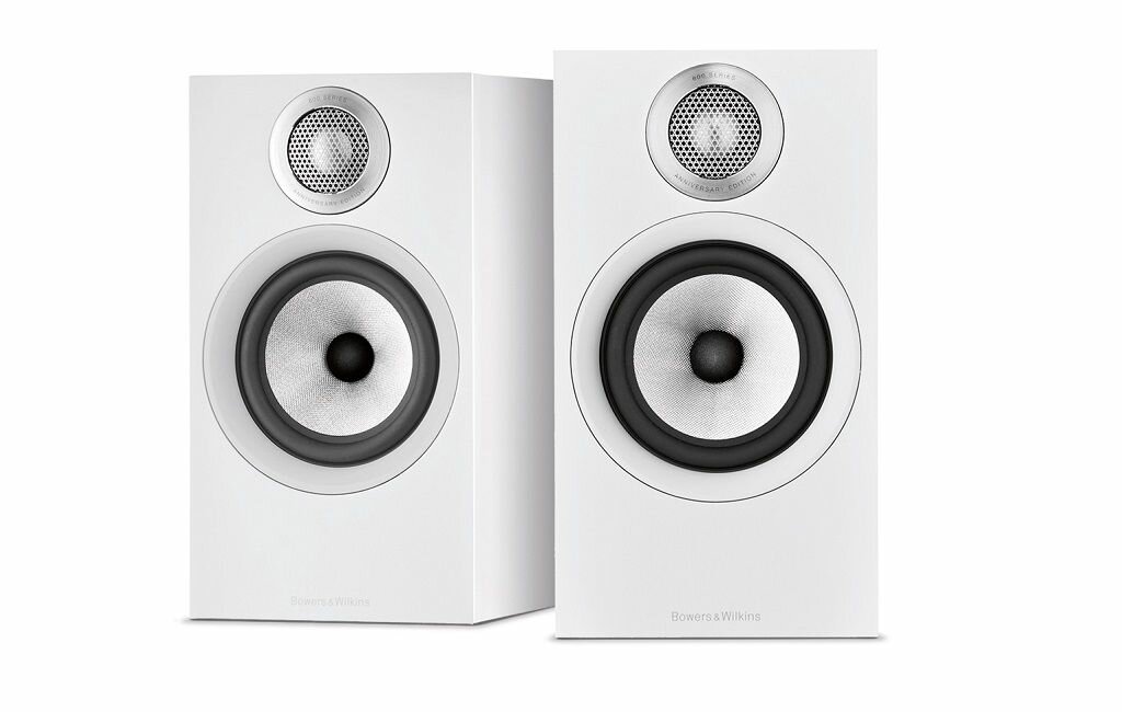 Полочная акустика Bowers & Wilkins 607 S2 Anniversary Edition Matte White