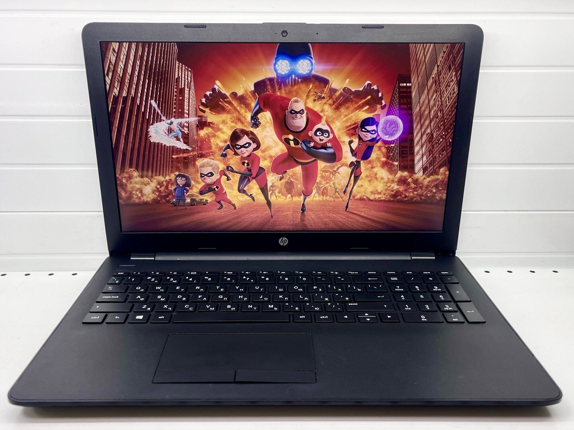 Ноутбук HP 15-rb028ur, 1366x768, RAM 4 ГБ, SSD 512 ГБ, AMD A4 9120, AMD Radeon R3 Graphics, Windows 10, чёрный