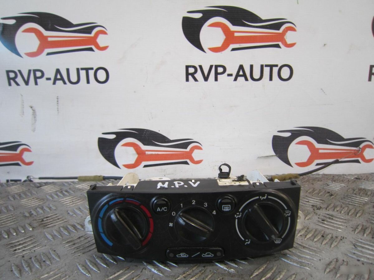 Блок управления отопителем Mazda MPV 2 LW LC7061190F