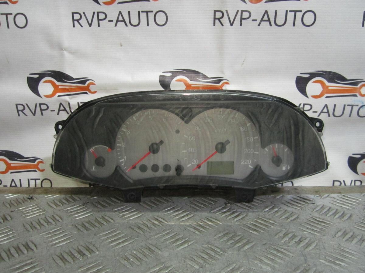 Панель приборов Ford Focus 1 1.8 Diz 1998-2005 98AP10841BC