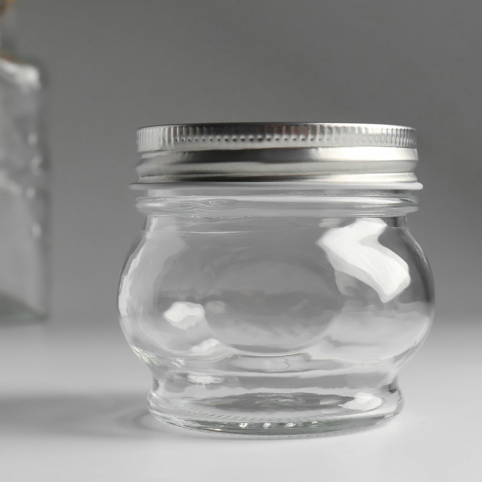 Банка для свечей стеклянная с крышкой "Округлая" прозрачная 200 мл 7x7x7 см