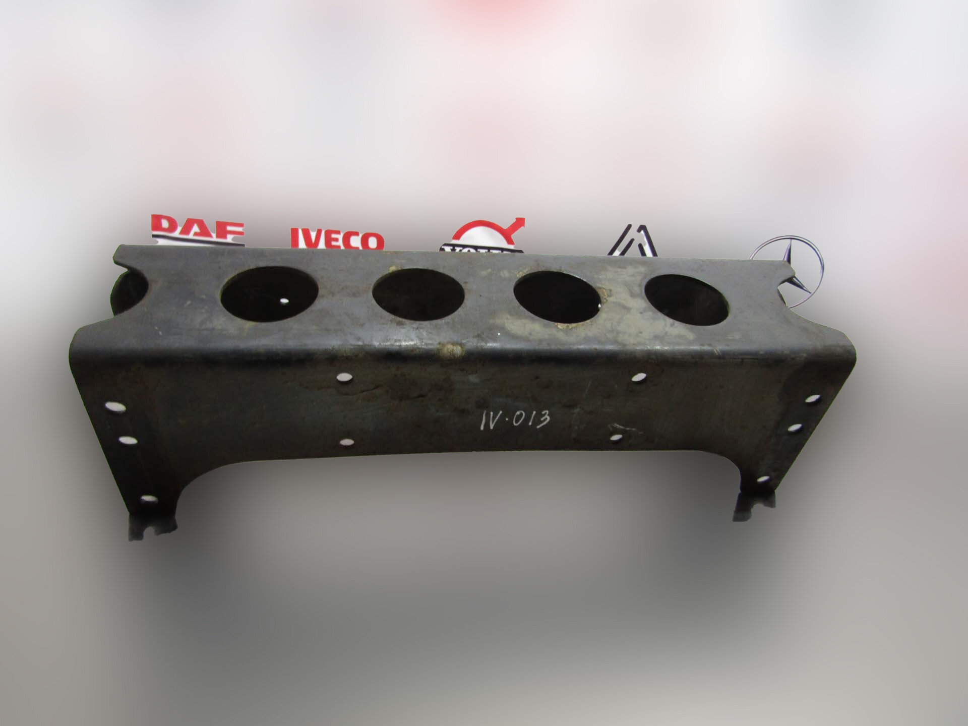 Траверса задняя IVECO STRALIS