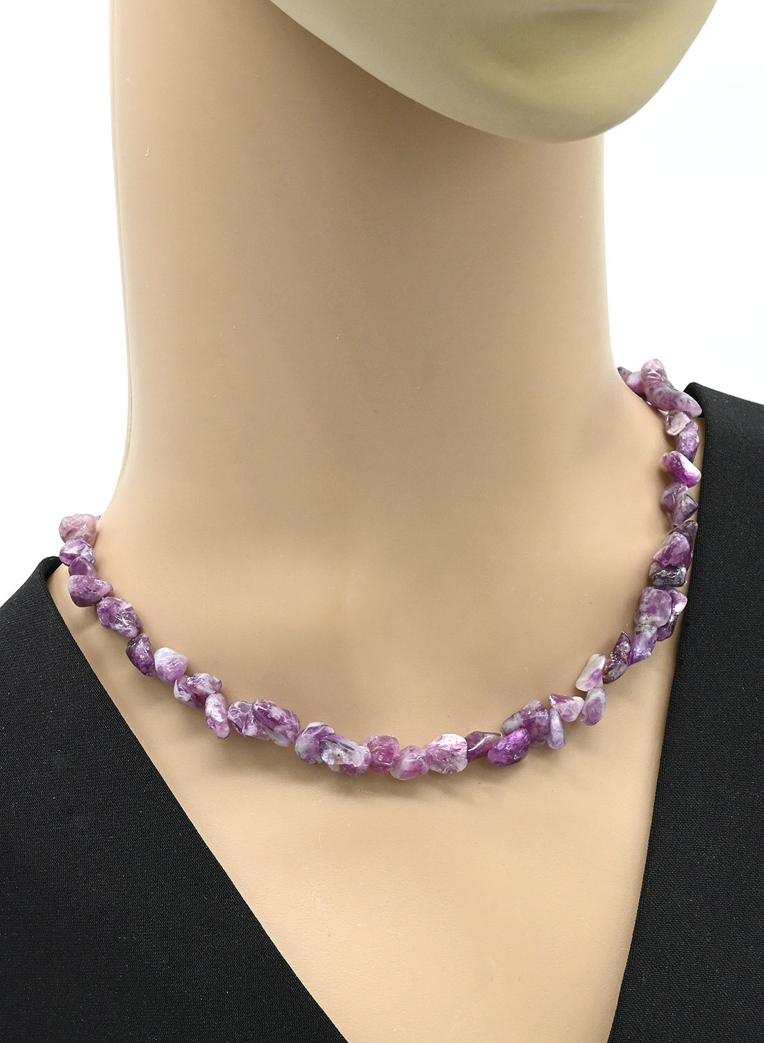 Чокер, лепидолит