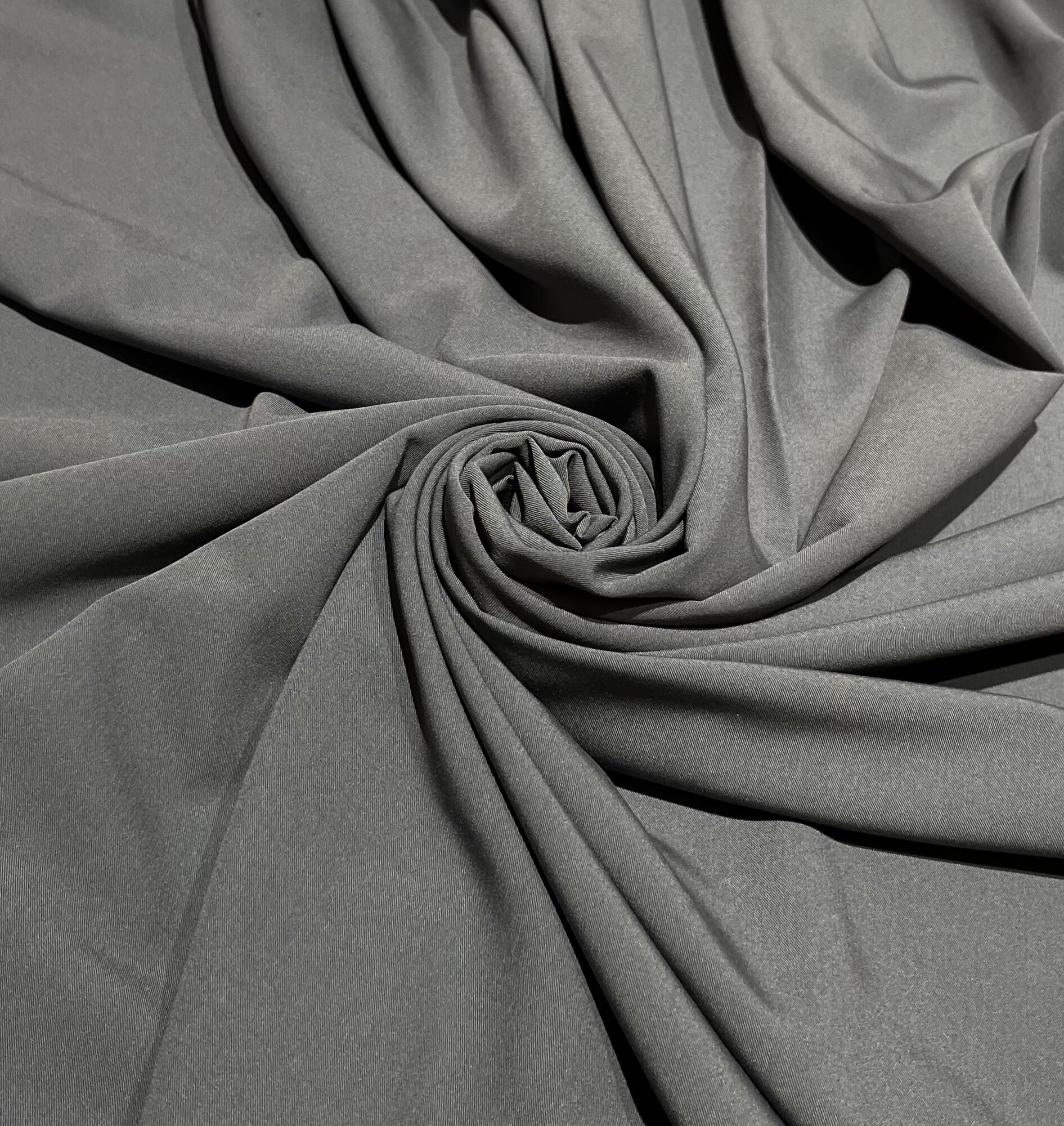 Ткань брючная, серый цвет, вискоза и эластан, плотность 280 гр, Франция, любой метраж кратный 1м