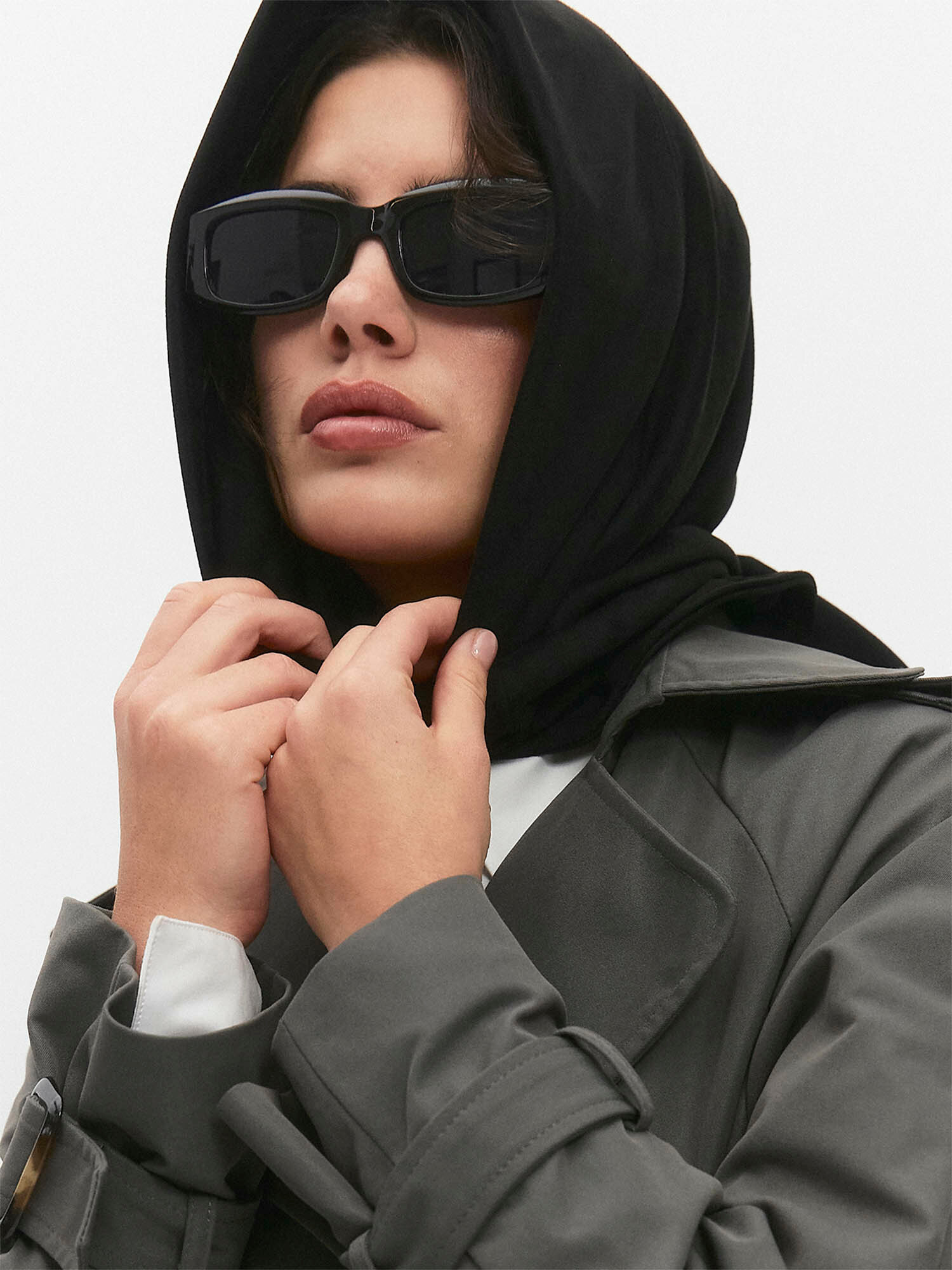 Косынка замшевая для женщин