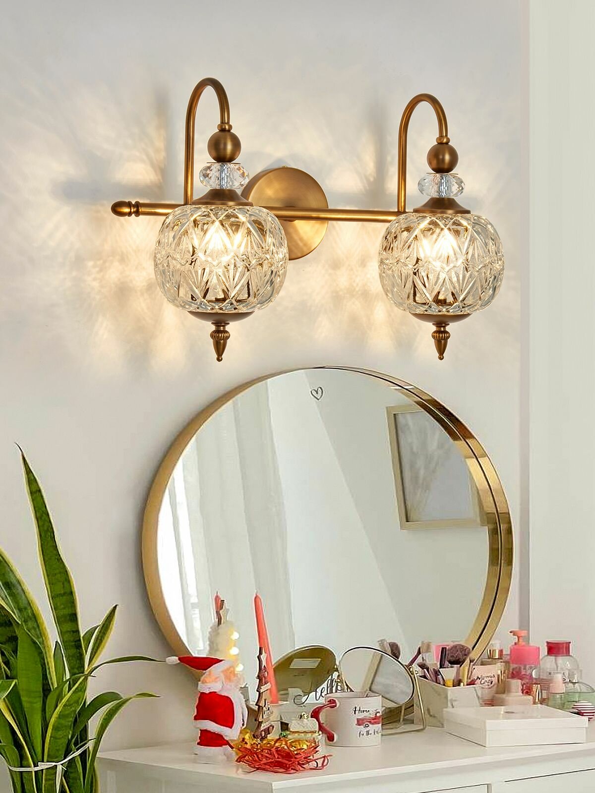 Hастенный светильник бра G9 у зеркала для спальни, ванной, гостиной