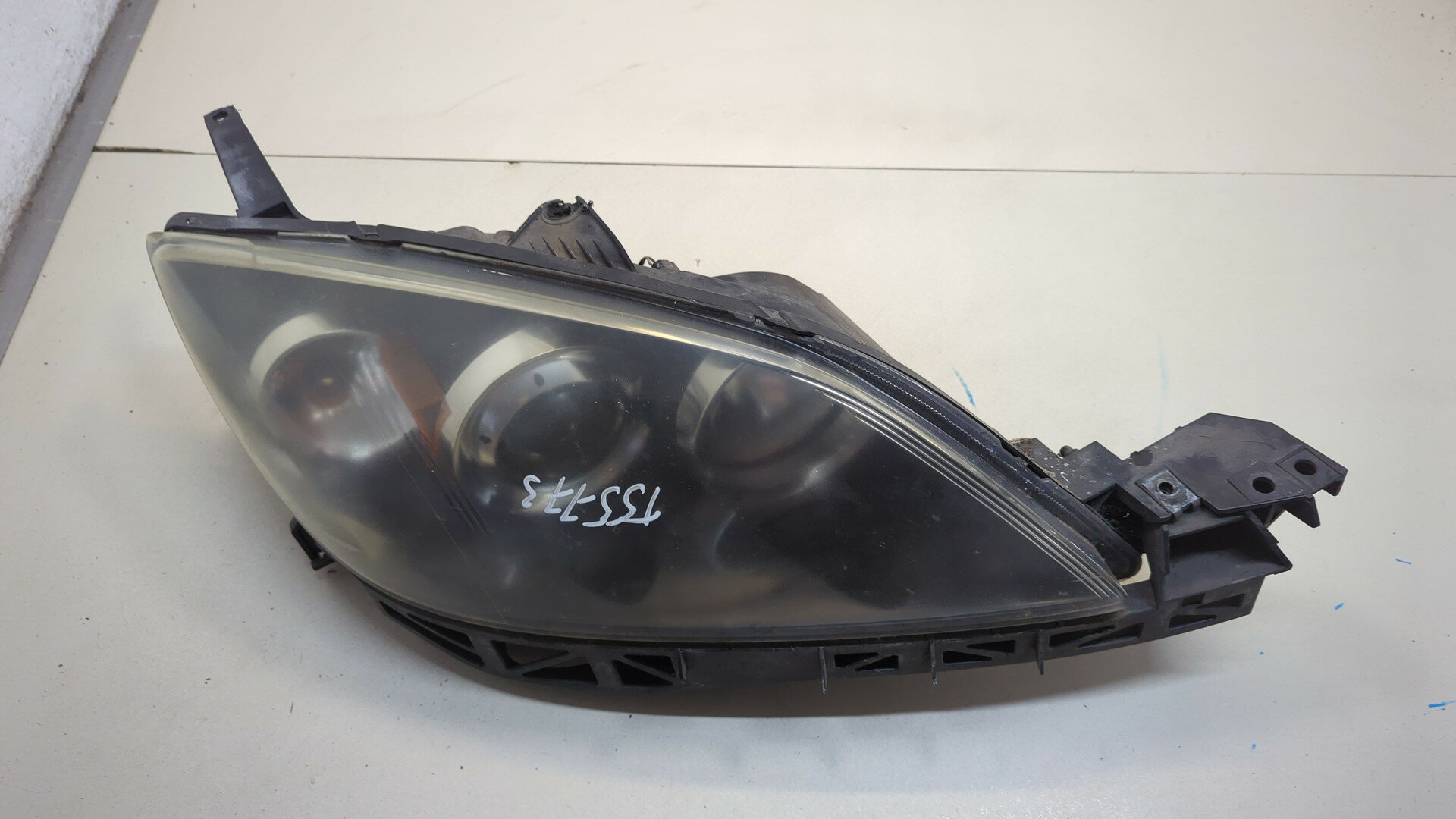 Фара (передняя) правая Mazda 3 (BK) Б/У