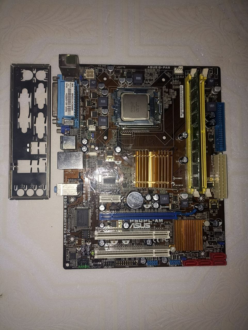 Комплект мат.плата P5QPL-AM (Чипсет G41, сокет 775) +CPU Core2Duo E3300 (2 ядра) + DDR2 1Gb +задняя планка