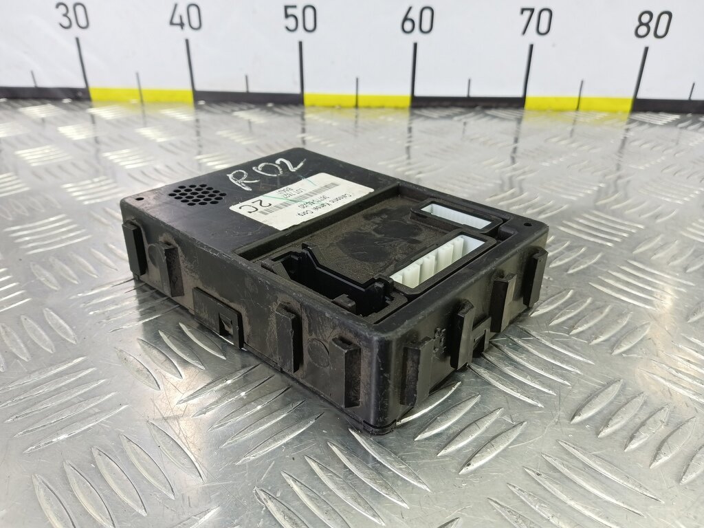 Блок комфорта Б/У для SUZUKI Grand Vitara II (2005—2008) 3677065J20