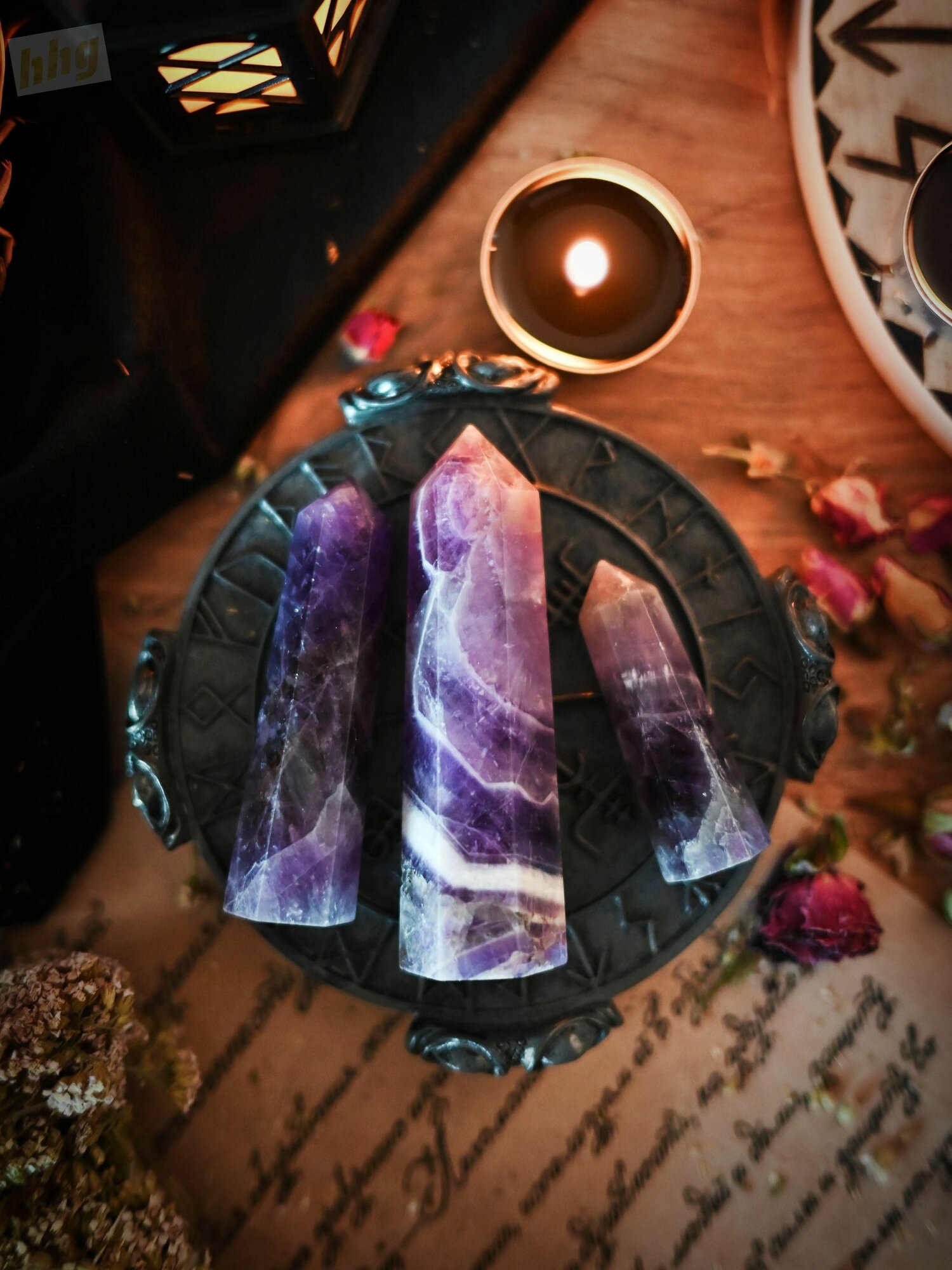 Кристалл аметиста, из природных материалов талисман для медитации, камень для третьего глаза, развития интуиции и творческой концентрации