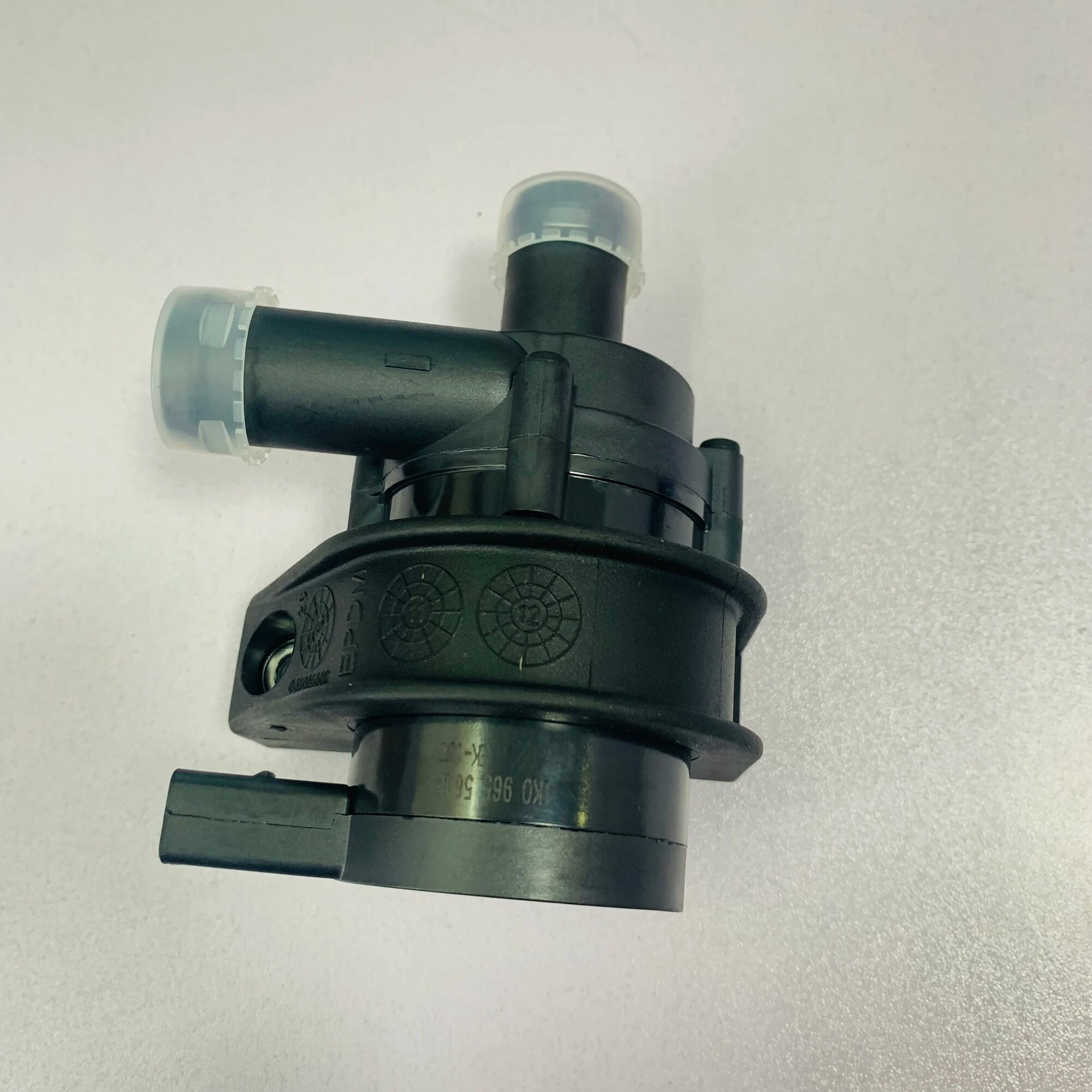 1K0965561J Автомобильный насос охлаждающей воды, дополнительный вспомогательный электрический 12 В для Jetta Golf CC volkswagen VW Passat B5 B6 Audi A3 Water Pump Only