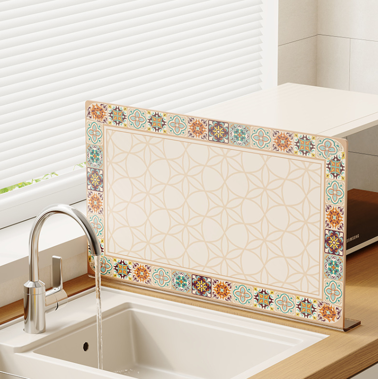 Разграничительный экран-фартук для раковины MyPads Y592884, идеально подойдет и впишется в кухонный интерьер, легкое и быстрое крепление, 50х30см, .