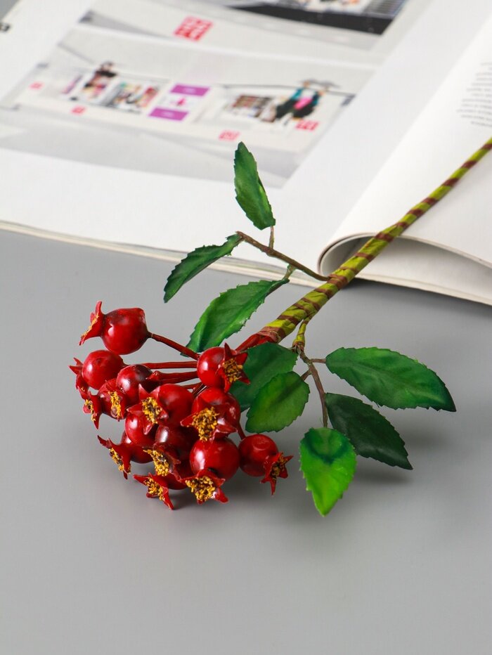 Цветы искусственные "Шиповника пучок" 23 см, красный 10935353