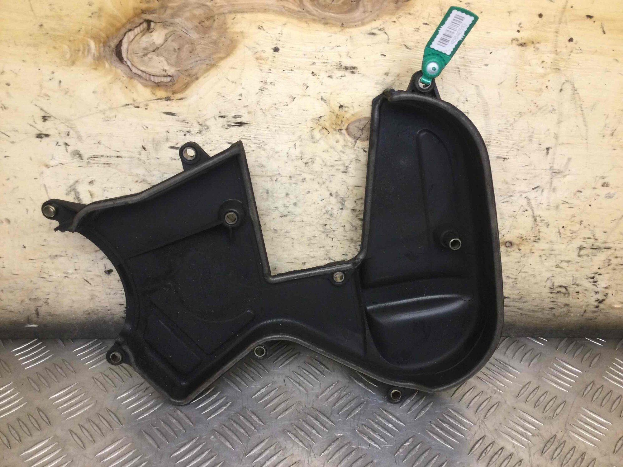 Б/У Защита (кожух) ремня ГРМ Ford Focus 1 поколение [рестайлинг] (2001-2005) 2005 г.