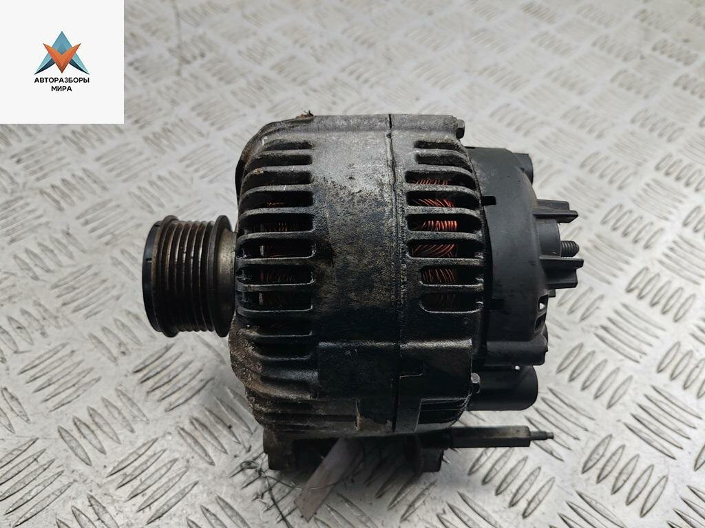 Генератор Volkswagen Passat B6 2008 021903026L
