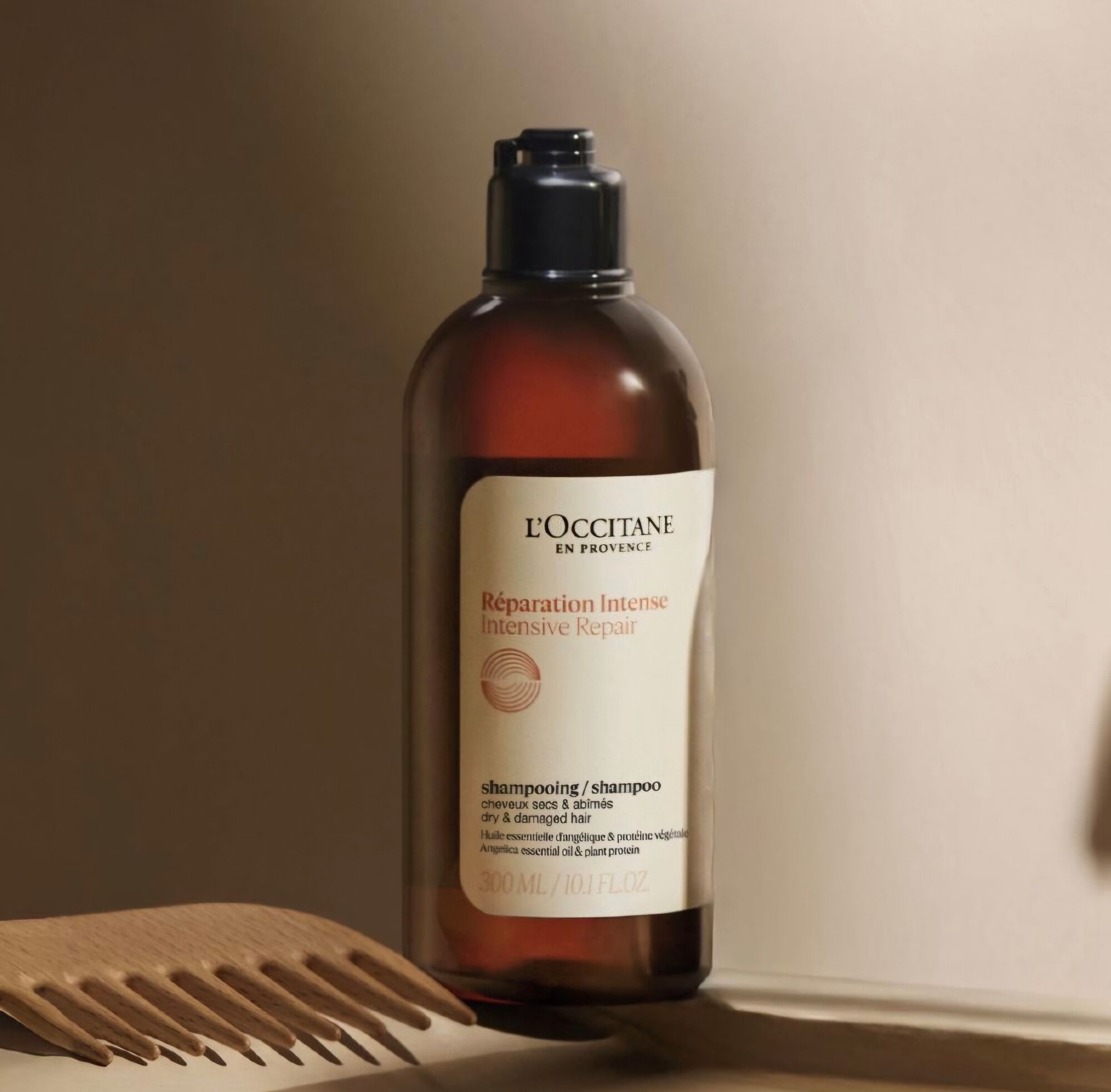 Loccitane Шампунь Восстанавливающий 300 мл