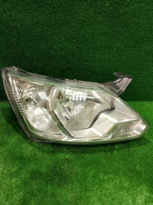 Фара Datsun On-Do прав. (б/у) Б/У с пробегом