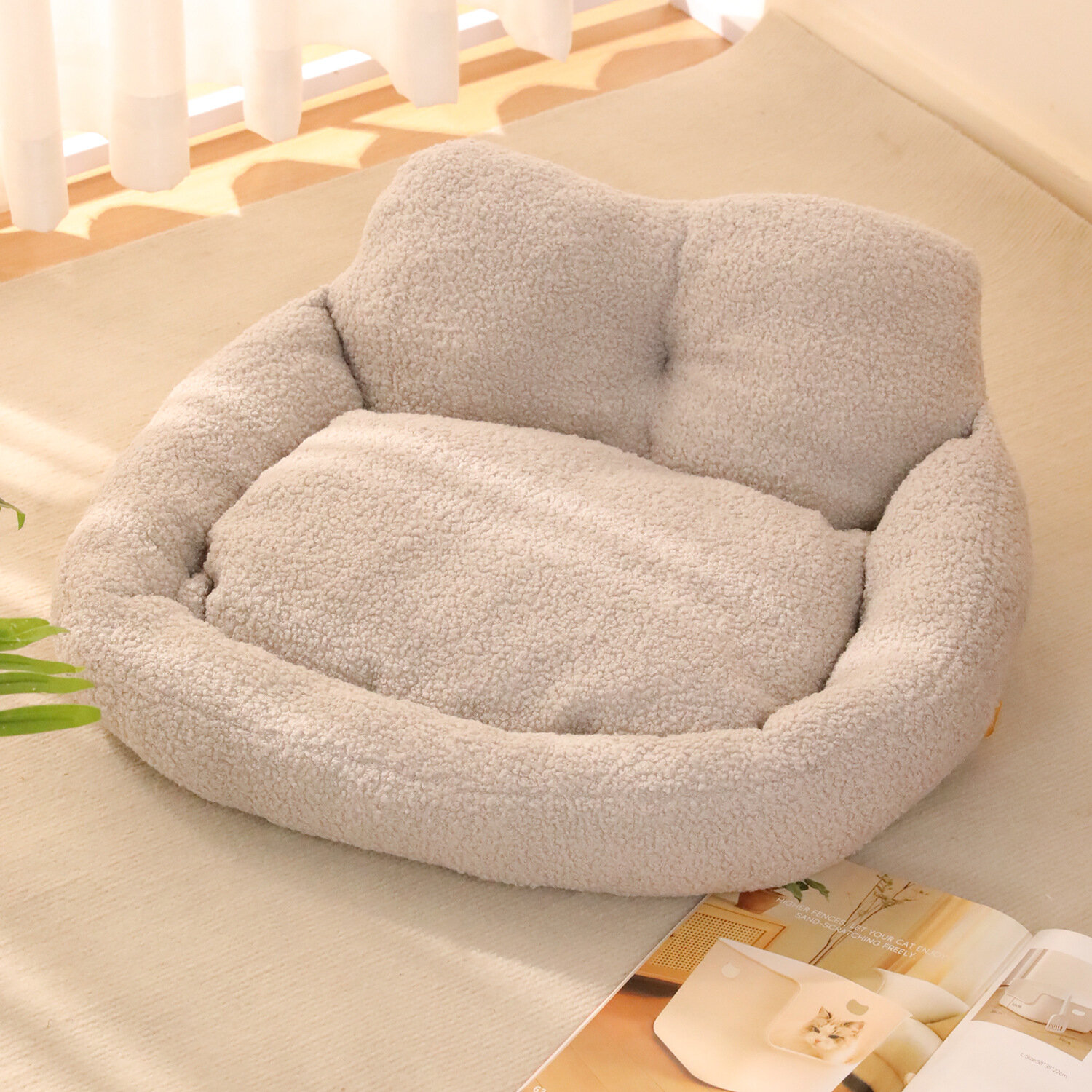 Мягкая велюровая кровать для питомцев в форме сердца, зимняя теплая кровать для кошек, утолщенный коврик для кошек, съемная и стираемая кровать для собак, спальное место