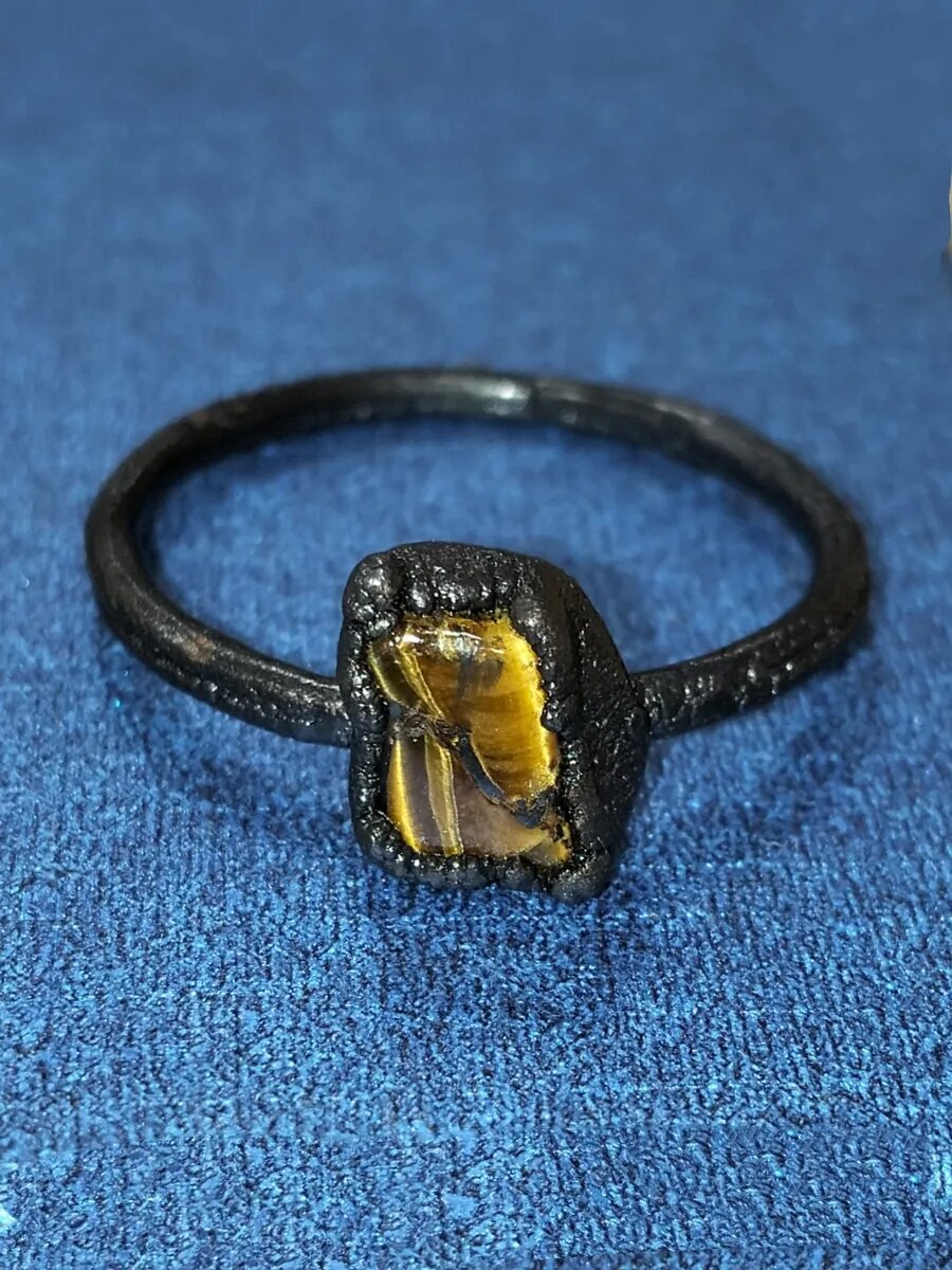 Печатка, тигровый глаз