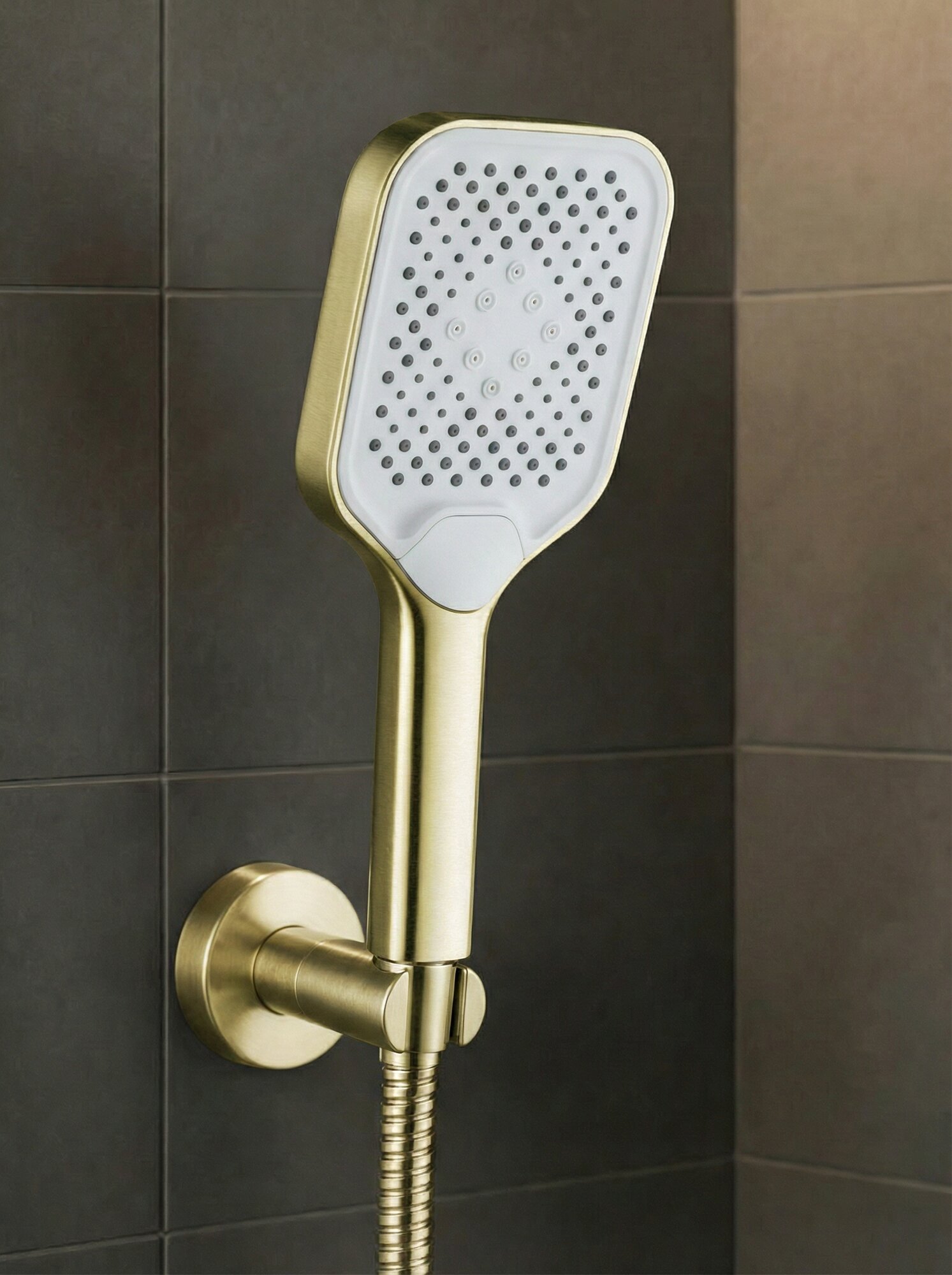 Лейка для душа ESKO диаметр 140 мм SPL100QEKGold квадратная, 3 режима, цвет золото