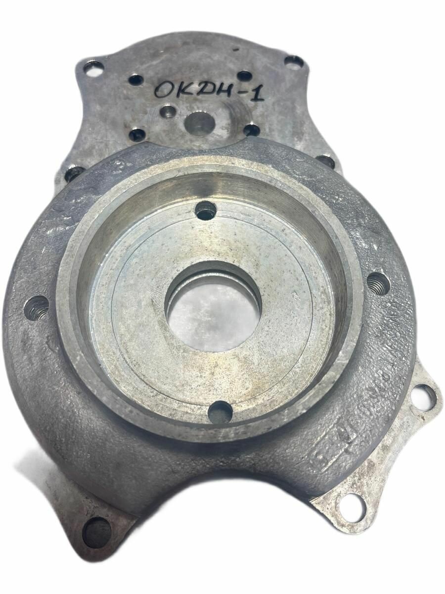 Крышка, опора коленвала Днепр (гитара) реставрация