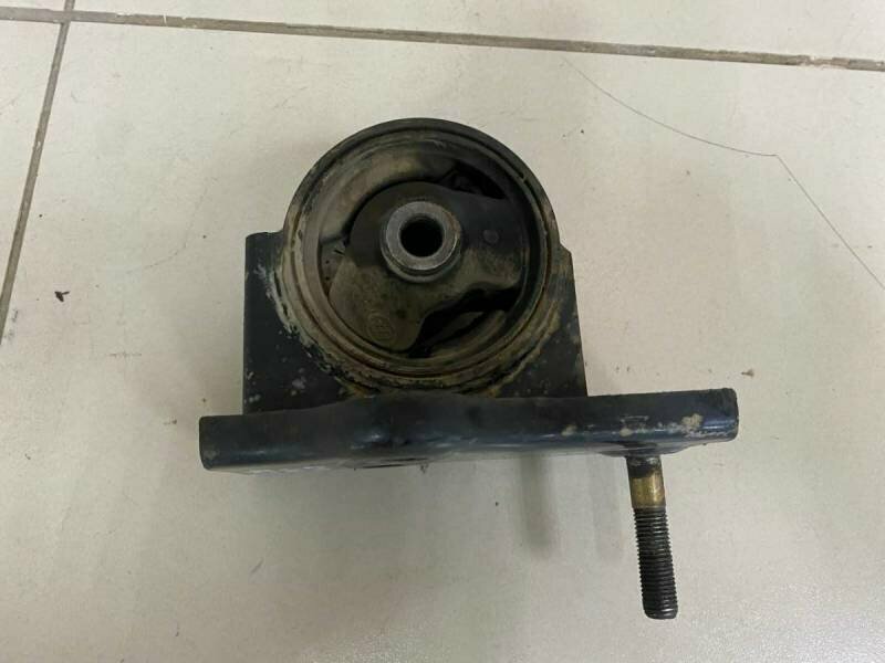 Опора двигателя задняя Lifan X60 2012