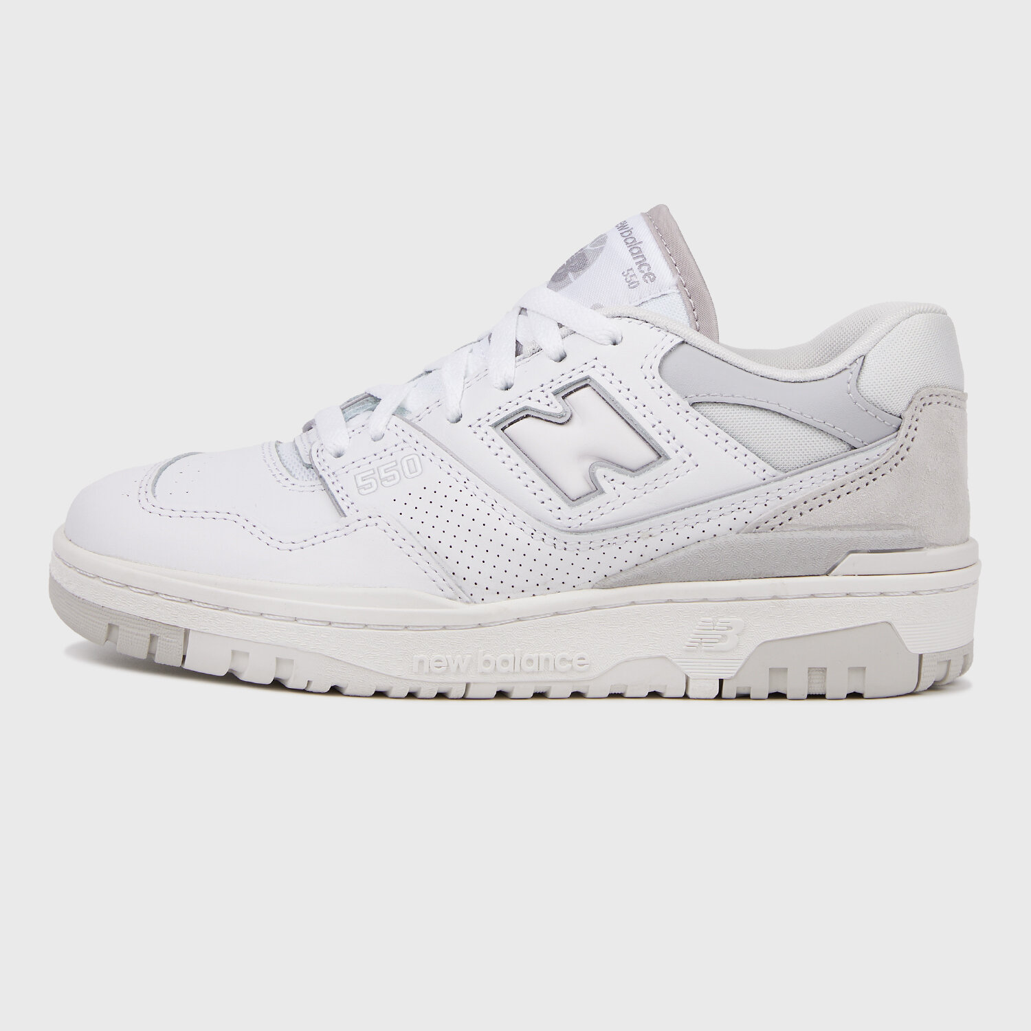 Кроссовки 550