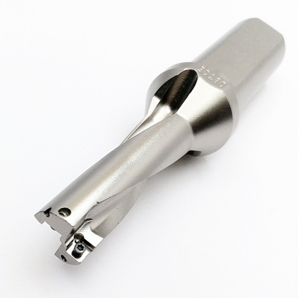 Сверло корпусное d18 с мех. креплением (SP06-3D18-C25) с СОЖ