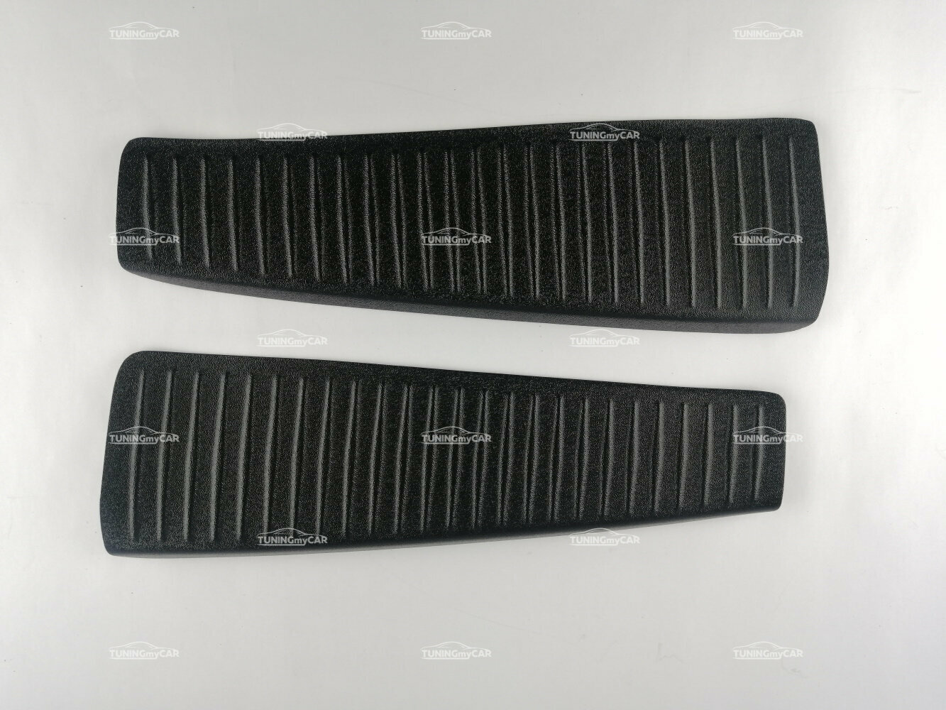 Накладки на кромки задних арок для Renault Logan II Stepway 2018-