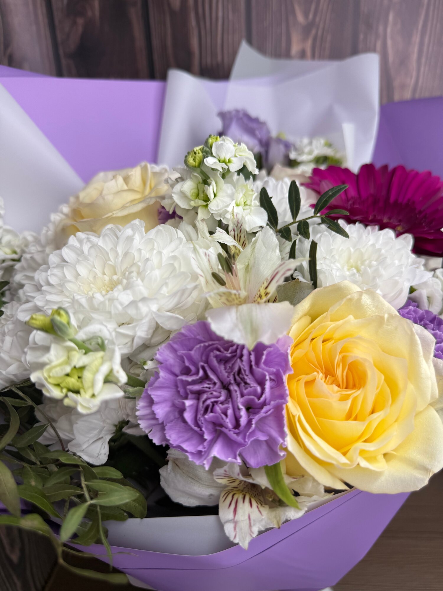 Цветочный букет « Вечерняя романтика» с эустомой, розой - для любимой, девушки, мамы, бабушки, коллеги на любой повод