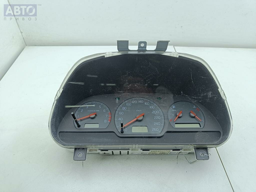 Щиток приборный (панель приборов) Volvo S40 / V40 (1995-2004)