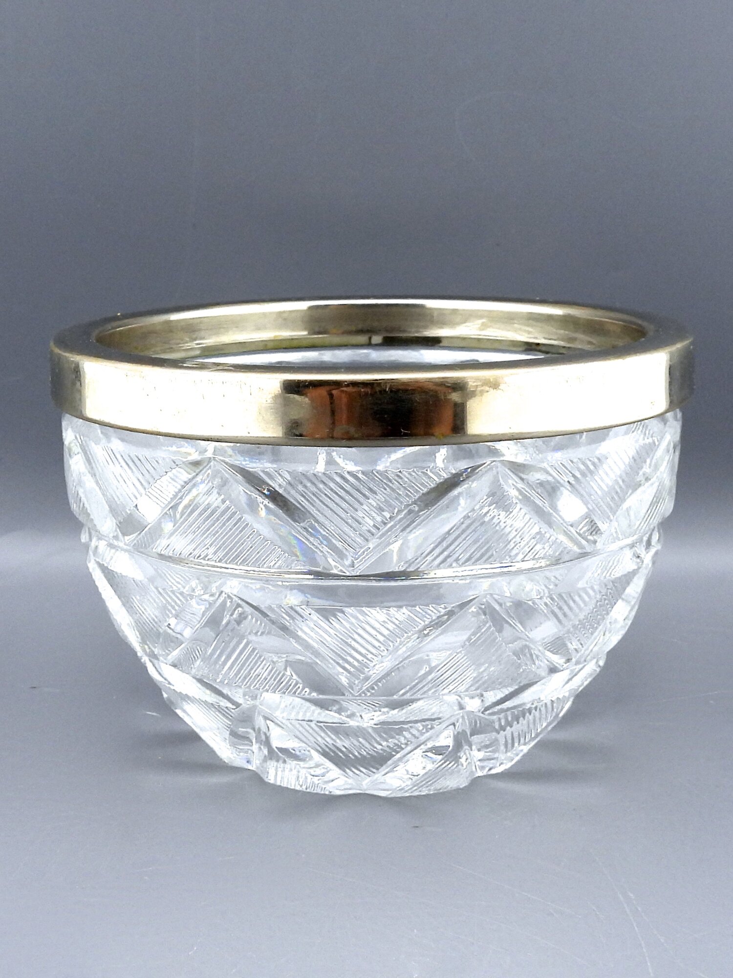 Винтажная вазочка высококачественный хрусталь с мельхиоровым ободком СССР 1970-е гг