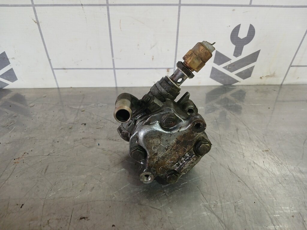 Насос гидроусилителя VW Golf 4 Bora 97-05