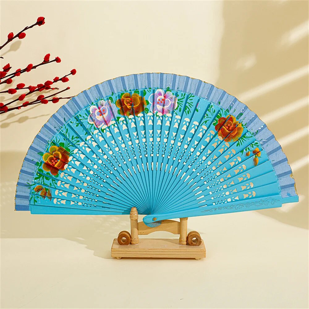 Деревянный складной веер