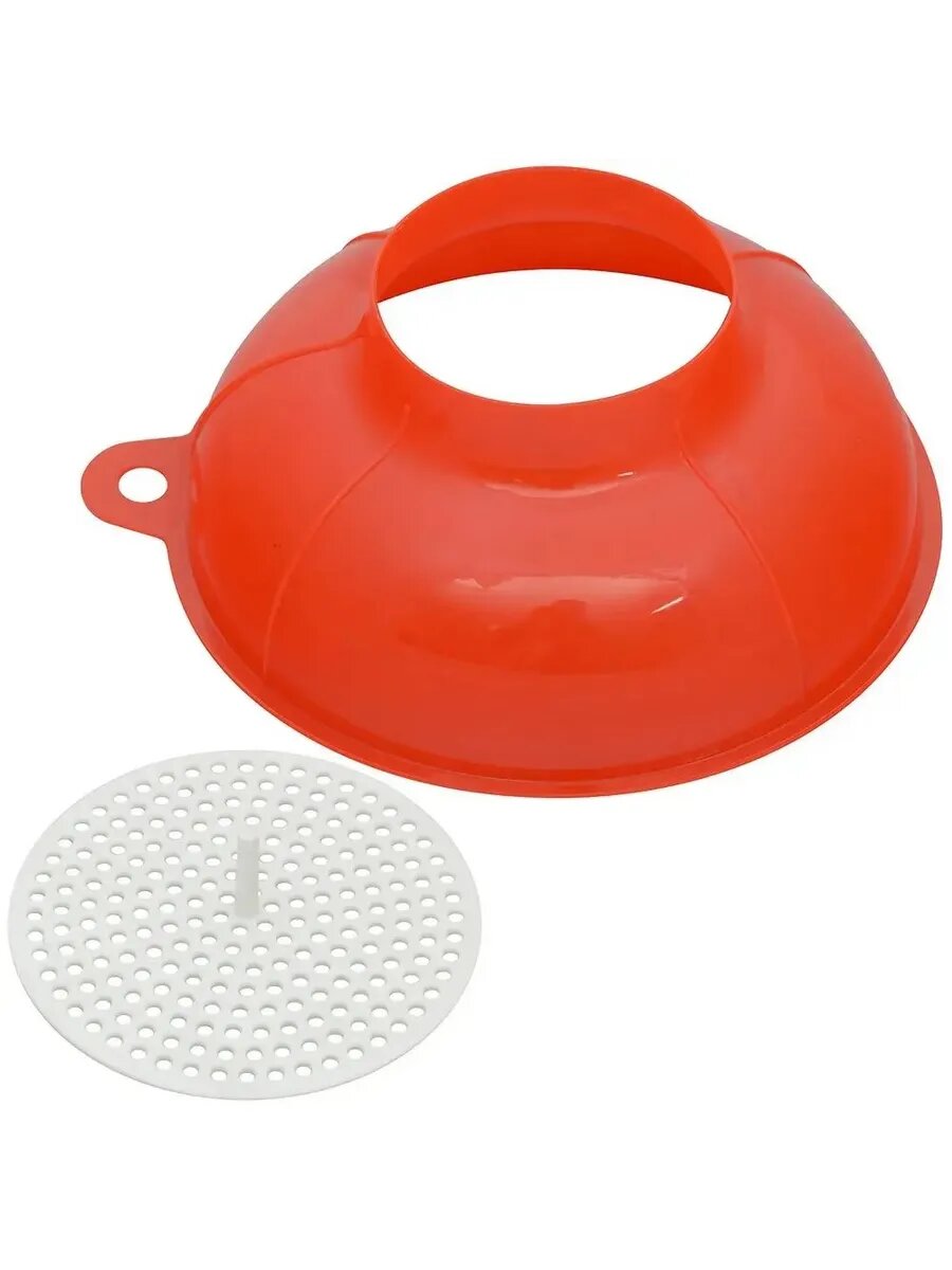 Удобная воронка с ситечком для домашних заготовок