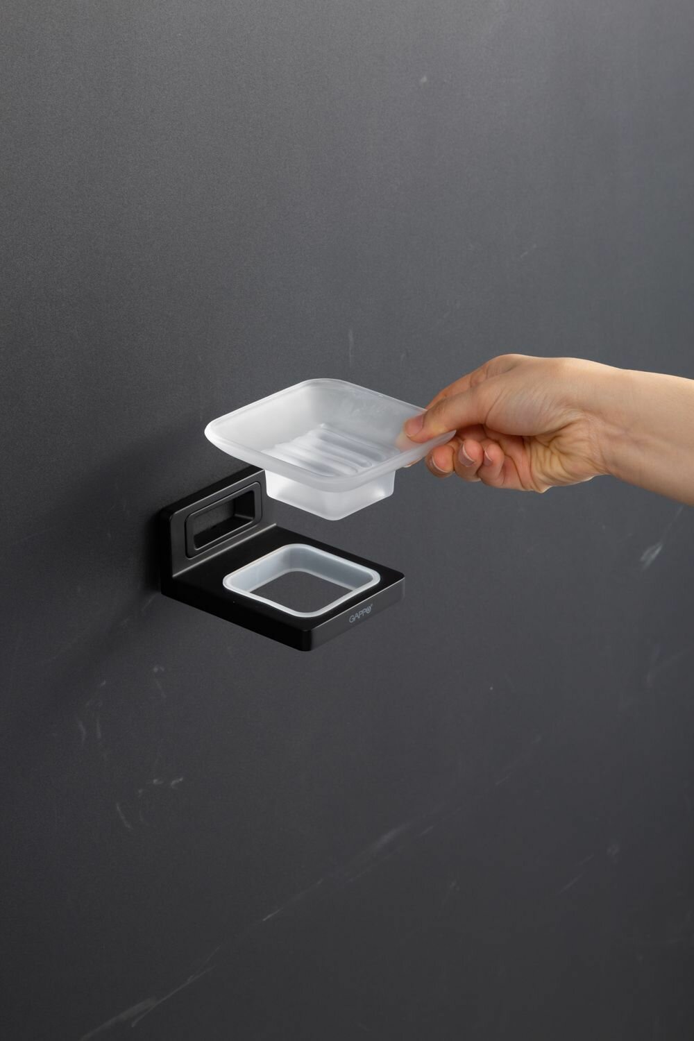 Мыльница стеклянная Gappo G3KI08CX02GA-6ER, черная