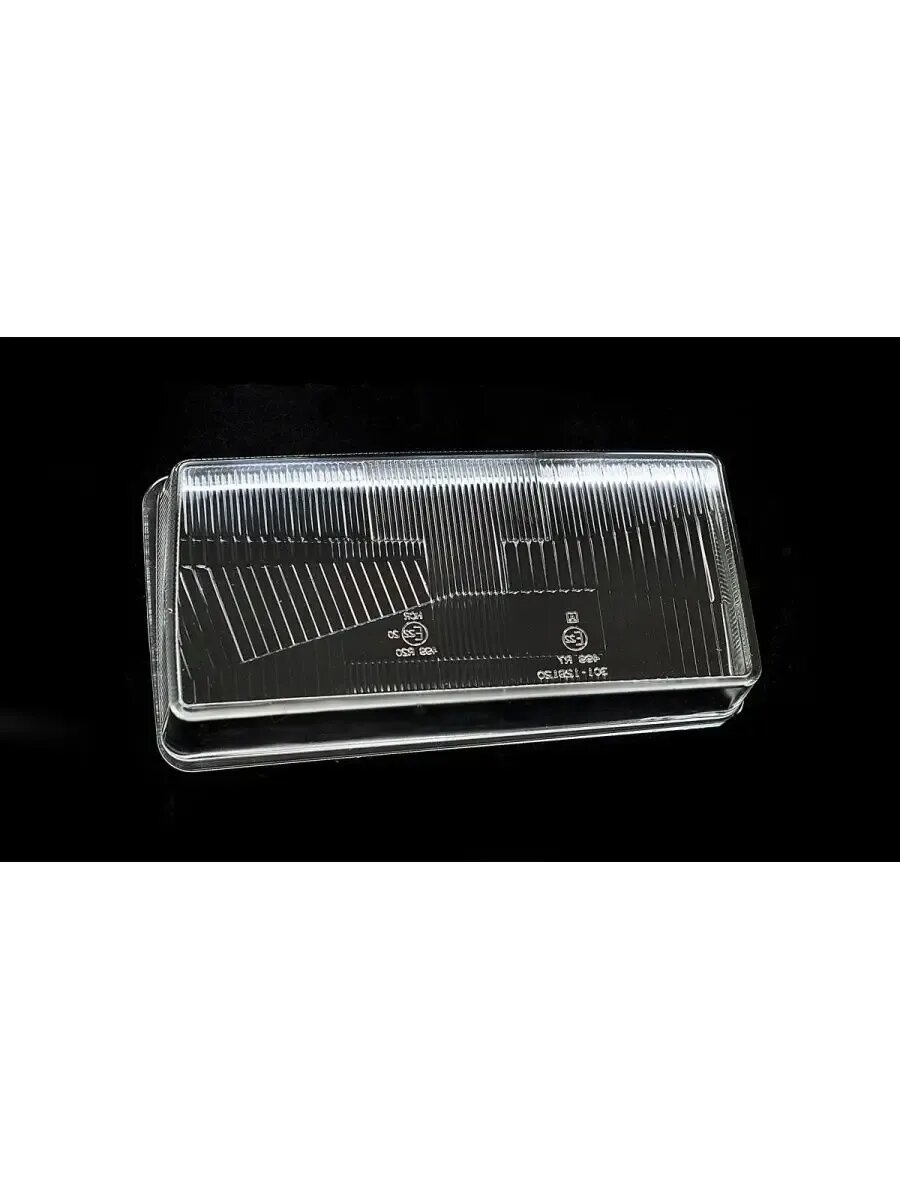 Стекло Фары правое Audi 80 (В2) 1982-1988