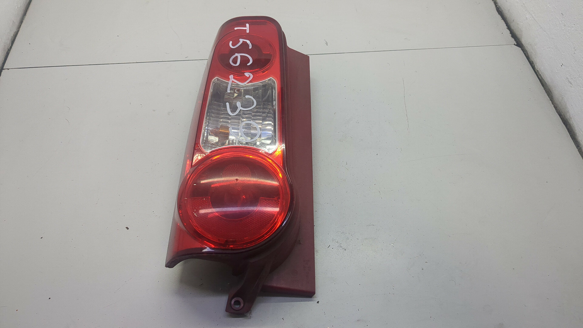 Фонарь (задний) левый Citroen Berlingo Б/У