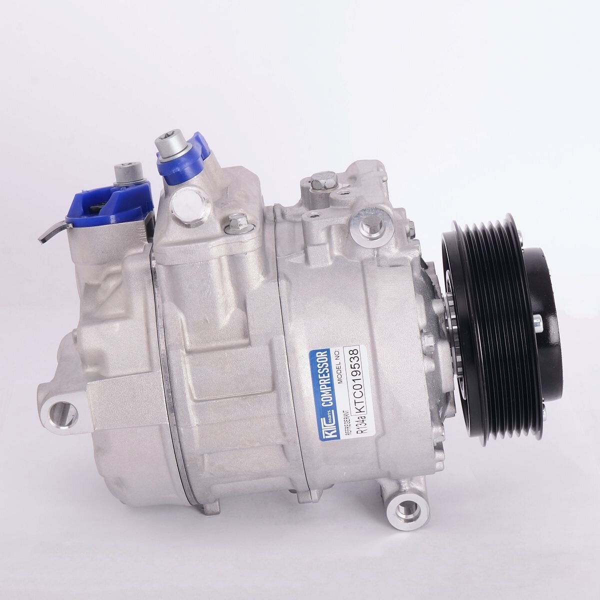 Компрессор VW Amarok Transporter (13-15) Multivan 2.0 TDI 7E0820803J 7E0820803H 6PK (019538)