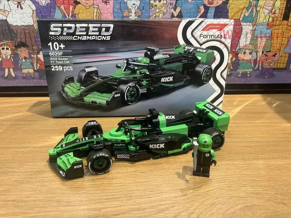 Конструктор 77247 Speed Champions KICK Sauber F1 Team C44