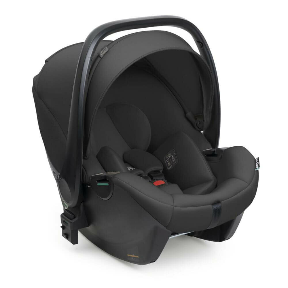Chicco Kory i-Size, автолюлька до 1 года гр.0 (0-13 кг), цвет PLUS Black Satin