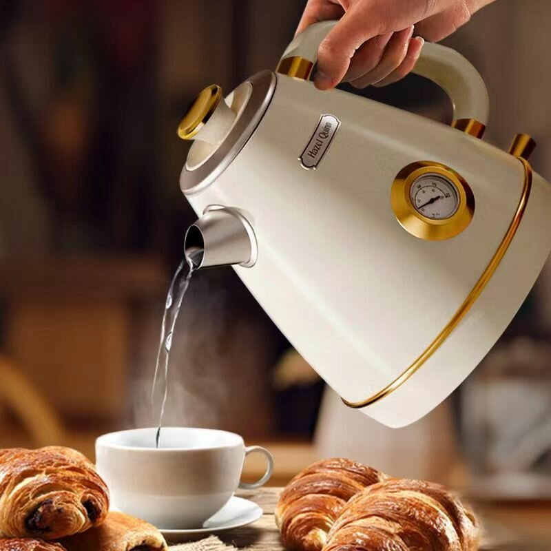 Электрический чайник в стиле ретро