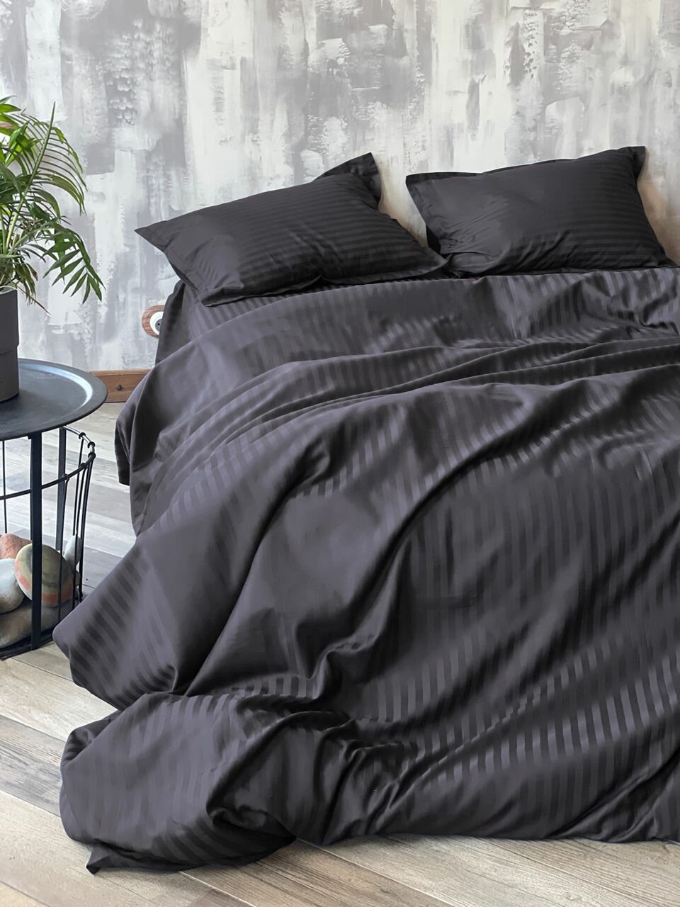 Постельное бельё страйп-сатин 1,5 спальное - М - 125 - Графит 1х1 Универсал