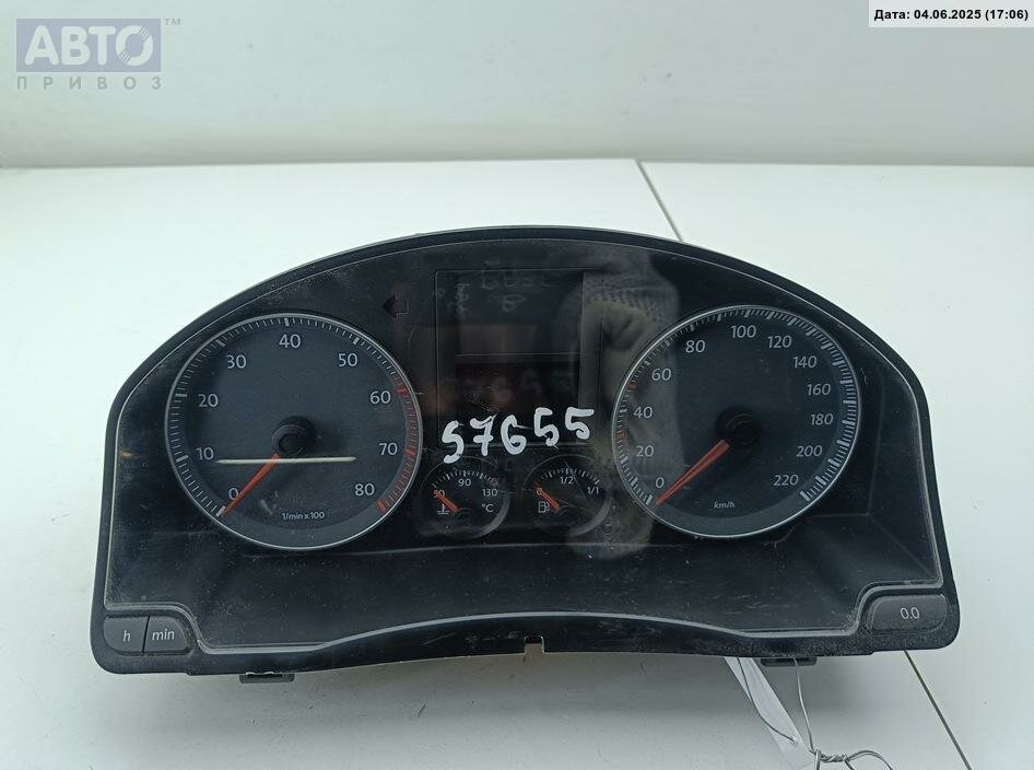 Щиток приборный (панель приборов) Volkswagen Golf-5