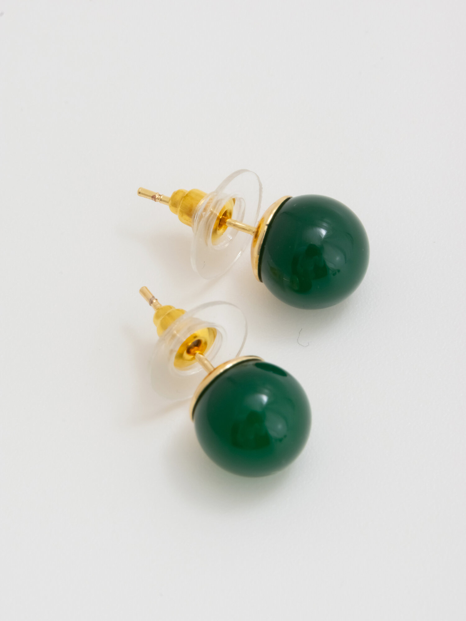 Серьги пусеты, хризопраз